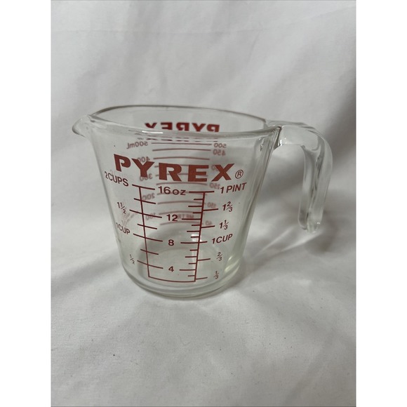 Pyrex | Kitchen | Pyrex 2 Cup Glass Measuring Red Lettering 56 Usa ...